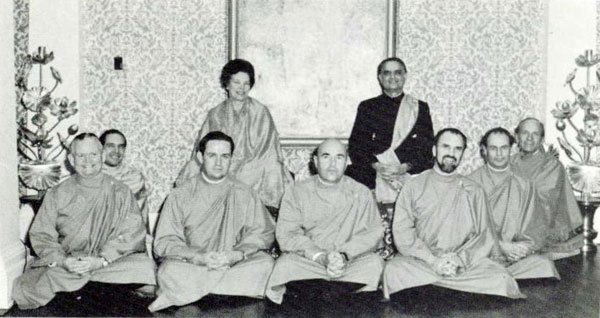 Yogananda.us - The Yogi Connection